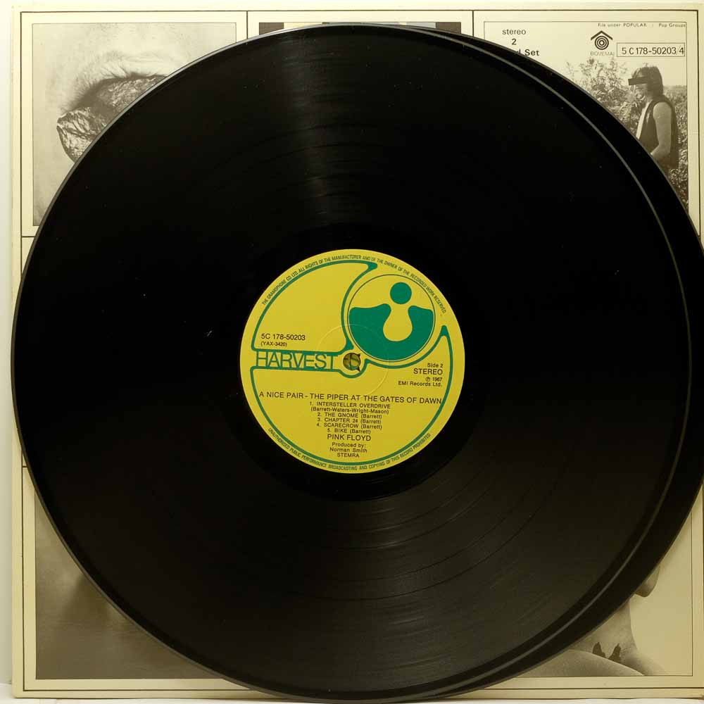Pink Floyd - A Nice Pair - Raw Music Store