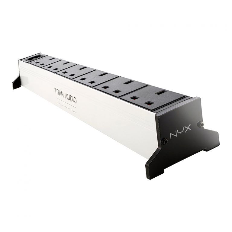 Titan Audio Helios Mains Block (UK)1124 - Raw Music Store