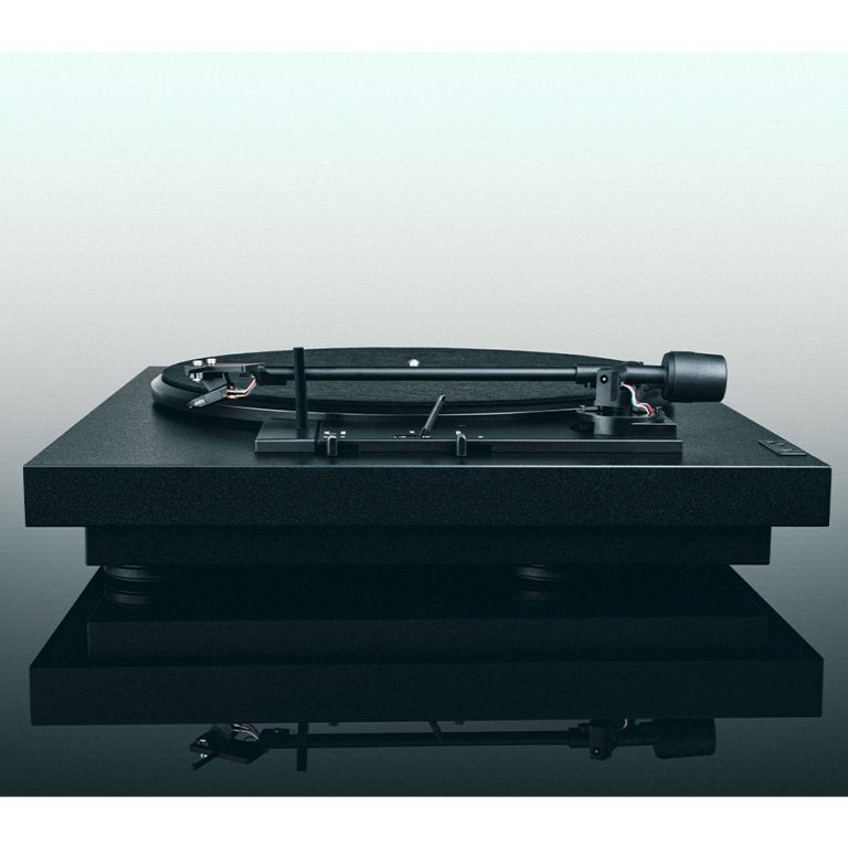 Pro-Ject Automat A1 Automatic Two-Speed Turntable (OM10) - Black - Raw ...